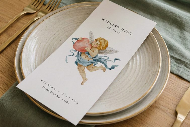 Wedding Menu Size Guide: DL vs A5 vs 5×7 vs Square - Utterly Printable